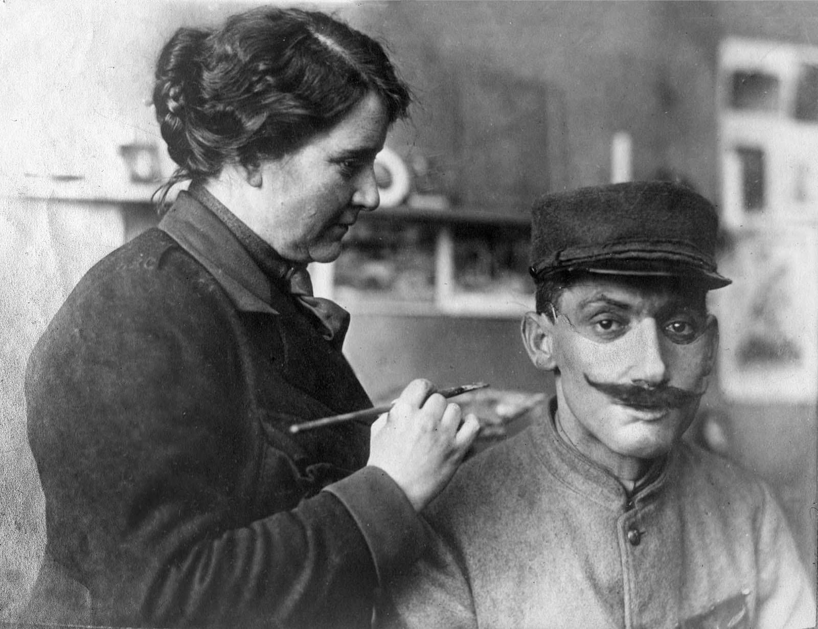 Anna Coleman Ladd : Rendre un visage aux Gueules Cassées - Studinano ...